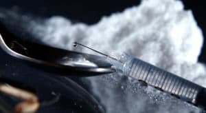 Heroin Addiction: Signs, Side Effects & Treatment │ Rehabs.com